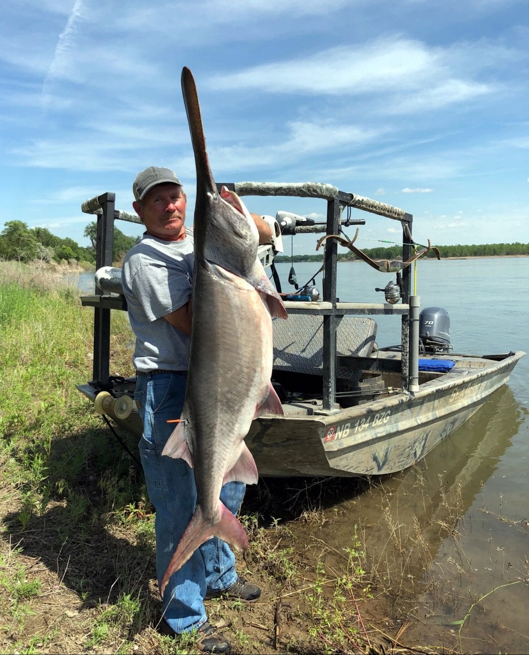 Team Outdoorsmen Adventures Member Sets New South Dakota Bowfishing ...